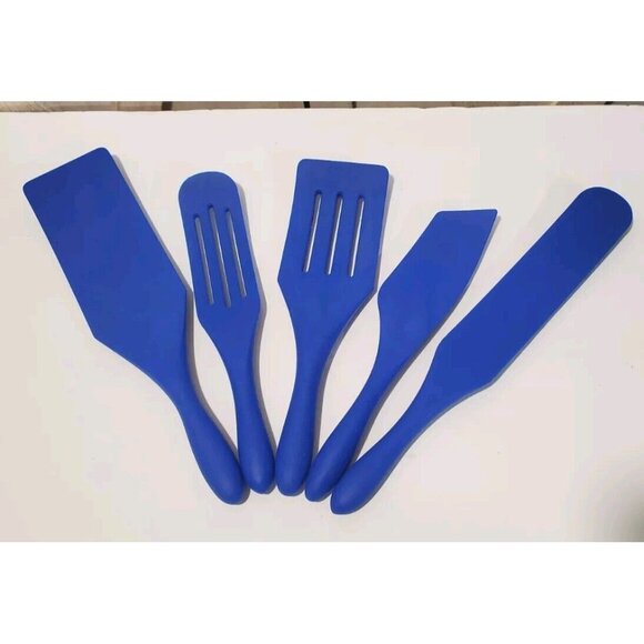mad hungry | Dining | Mad Hungry Silicone Spurtle Set Royal Blue | Poshmark